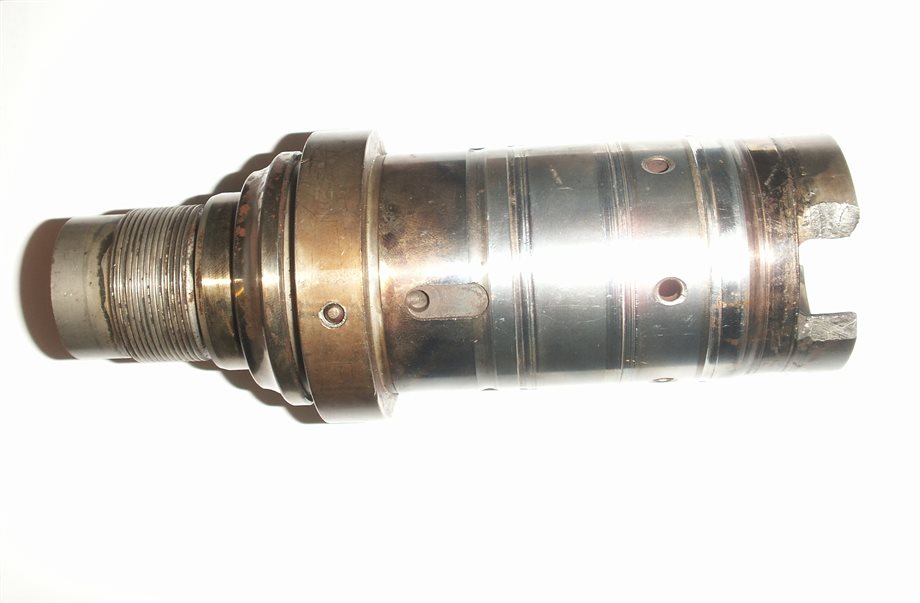 Repair of hydraulic pump shafts - TWI