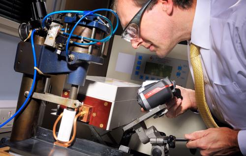 A new approach to thermoplastic composite induction welding - TWI