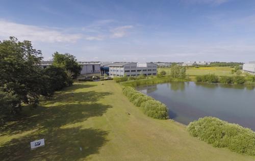 Australian Department of Defence Representative Visits TWI - TWI