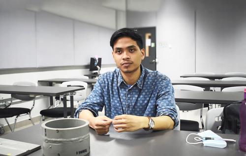 Muhammad Aizuddin learning about Welding at TWI - TWI South East Asia